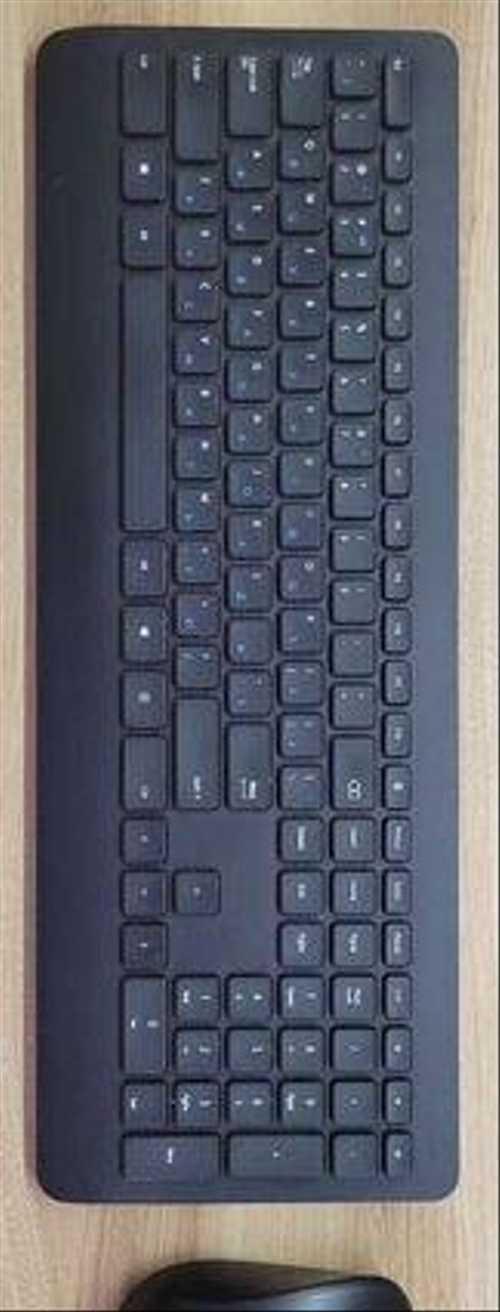 Клавиатура + мышь Microsoft Wireless Desktop 900