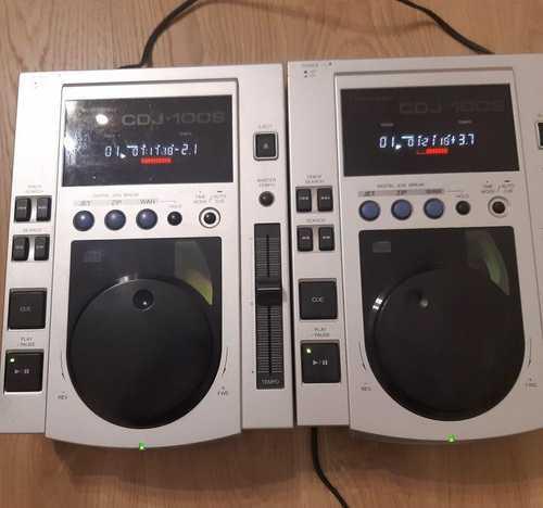 Pioneer CDJ-100S