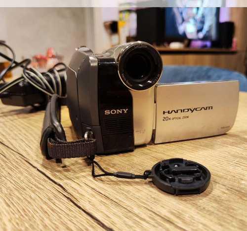 Видеокамера sony handycam