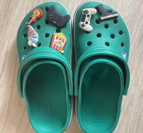 Crocs 13