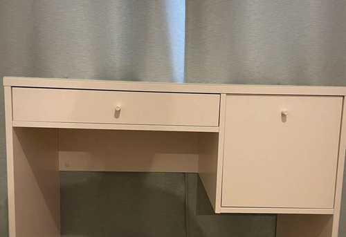 Туалетный столик из IKEA