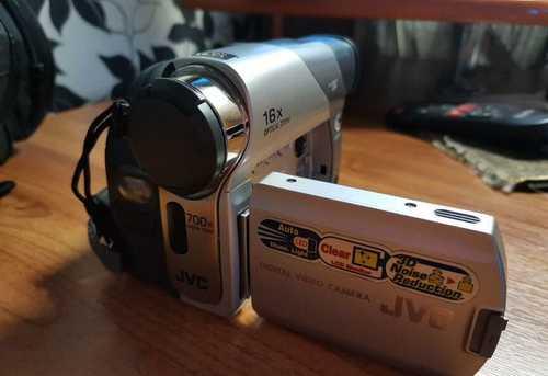 Цифровая видеокамера JVC GR-D53E