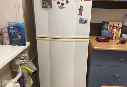 Холодильник whirlpool wbm 246