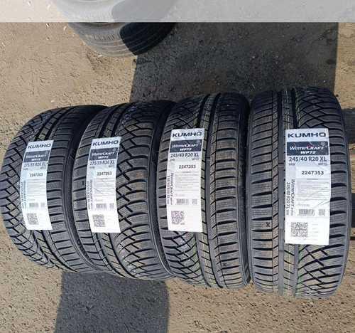 Kumho WinterCraft WP72 245/40 R20 и 275/35 R20