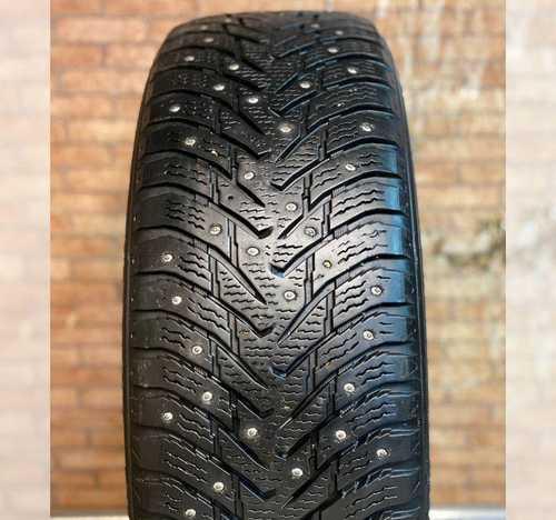 Nokian Tyres Hakkapeliitta 8 SUV 235/65 R17