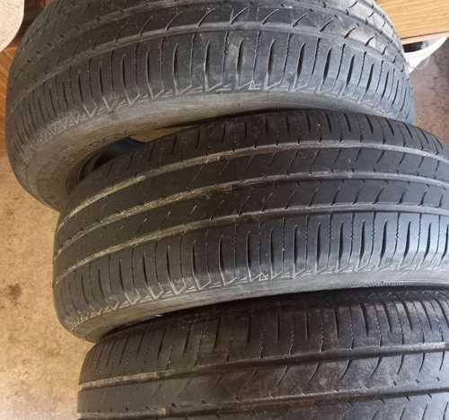 Toyo NanoEnergy 3 185/65 R15 92T
