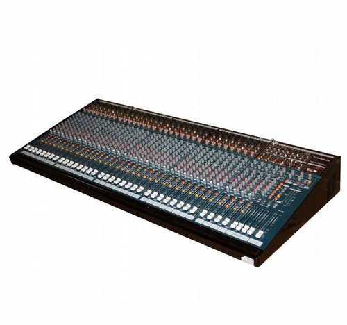 Новый микшерный пульт Torque TM4042NU
