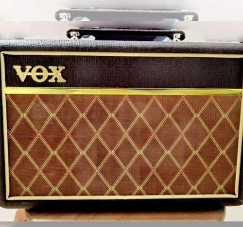 Гитарный комбоусилитель Vox pathfinder 10