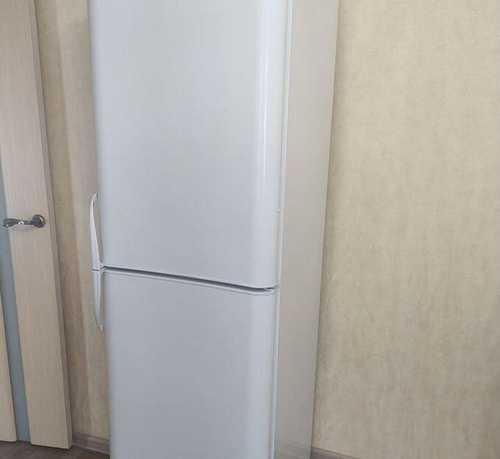Холодильник Indesit C236G.021