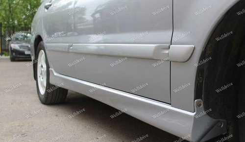 Накладки на пороги Mitsubishi Lancer Cedia 2000-03