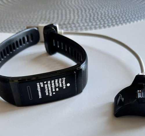 Фитнес браслет huawei band