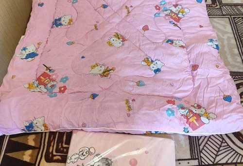 Новое детское одеяло и комплект постельного белья