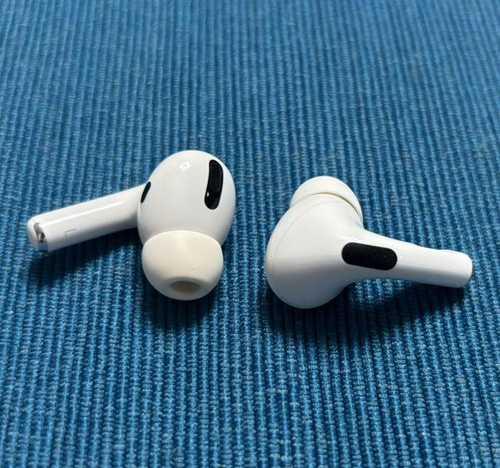 Airpods pro первого поколения