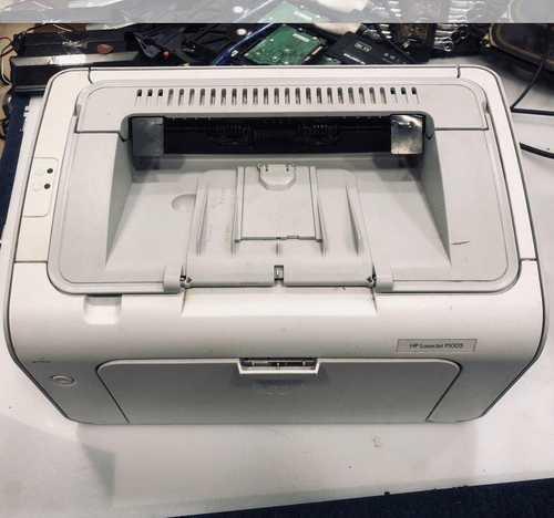 Принтер HP LaserJet P1005