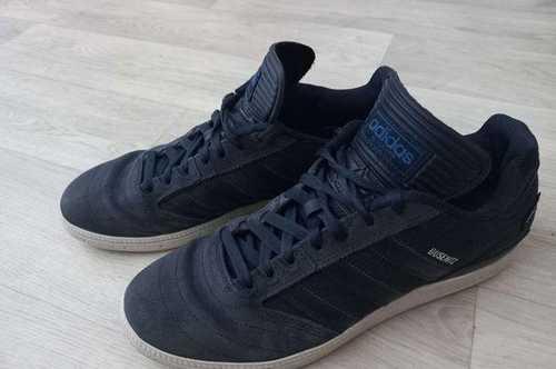 Adidas busenitz