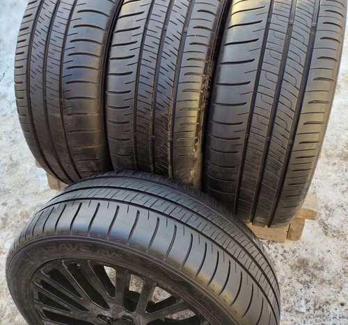 Dunlop Enasave RV505 245/45 R19