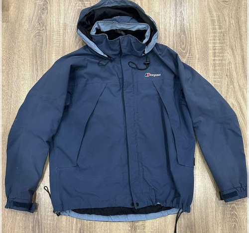 Ветровка berghaus на gore tex