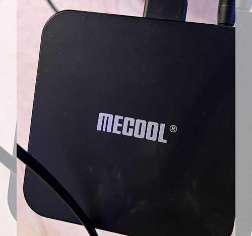 Приставка Mecool KM9 Pro