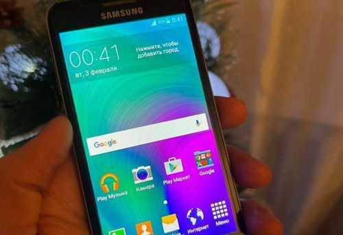 Samsung Galaxy A3 SM-A300F, 16 ГБ