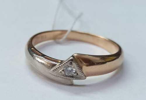 Золотое кольцо с бриллиантом 17,5р(22740)