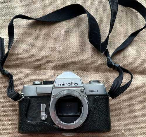 Minolta SR-1