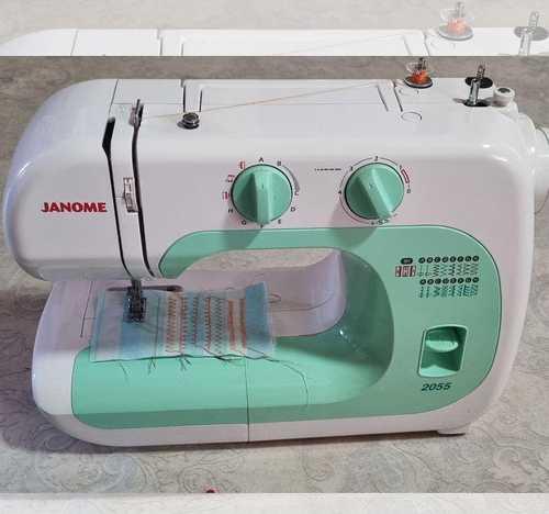 Швейная машина janome 2055