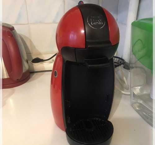 Капсульная кофемашина dolce gusto