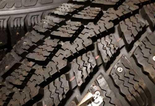 Marshal Power Grip KC11 215/60 R17C