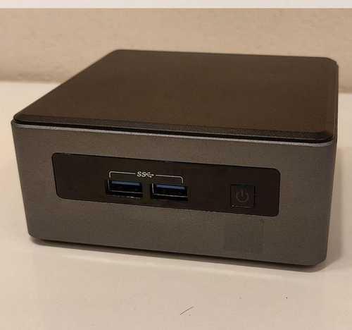 Платформа Intel nuc i3-7100U/8gb/SSD 240gb/120gb