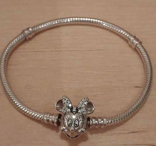 Браслет Pandora серебряный Disney Minnie Mouse
