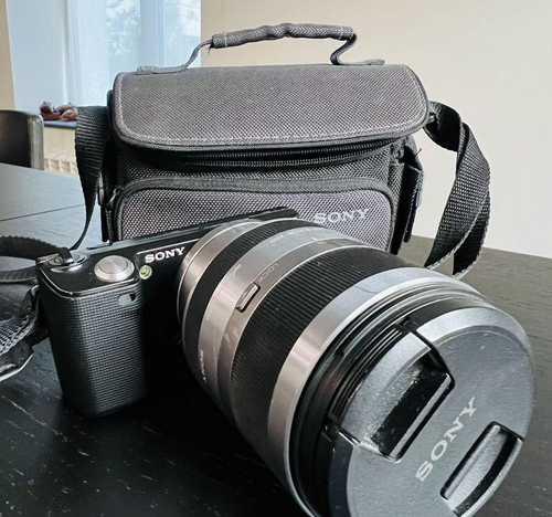 Фотоаппарат Sony Alpha NEX-5 с объективом 18-200