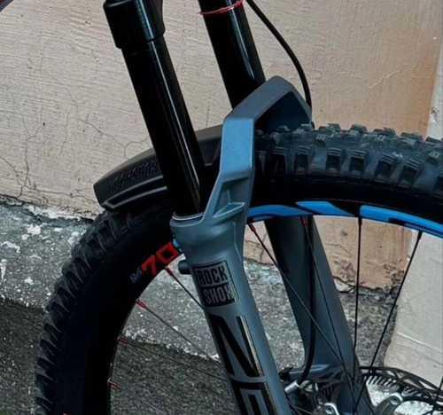 Rock Shox zeb ultimate charger 3