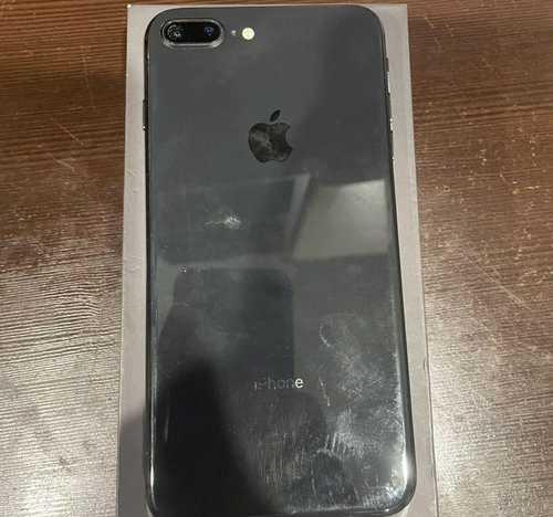 iPhone 8 Plus, 64 ГБ