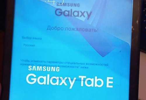 Планшет Samsung Galaxy Tab E 9.6 SM-T561N