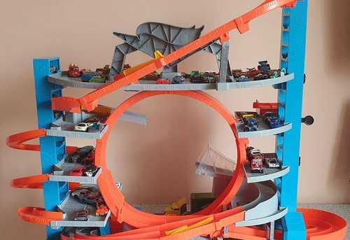 Трек Hot Wheels City HW Ultimate Garage Ftb69