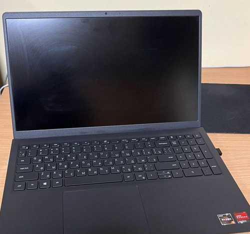 Dell Vostro 15 3515