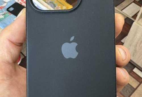 Чехол силиконовый на iPhone 15 Pro