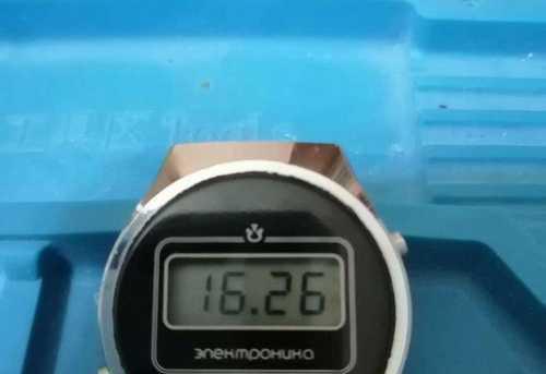 Часы электроника СССР