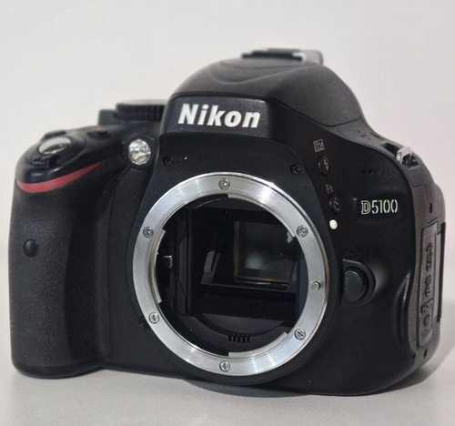 Nikon D5100 body