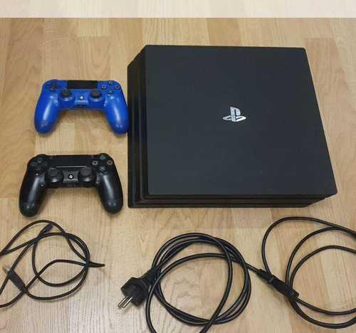 Sony playstation 4 pro 1tb CUH-7108B