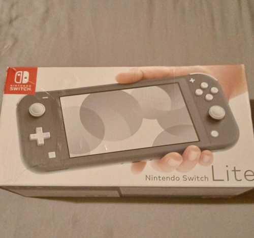 Nintendo Switch Lite комплект