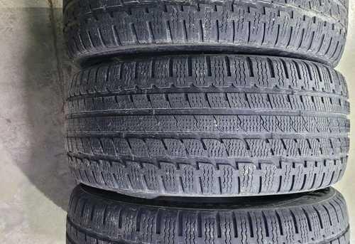 Kumho I'Zen KW27 235/50 R17 100V