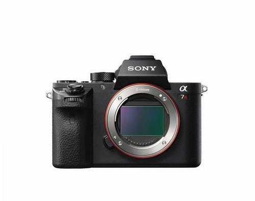 Фотоаппарат Sony Alpha A7R Mark II Body