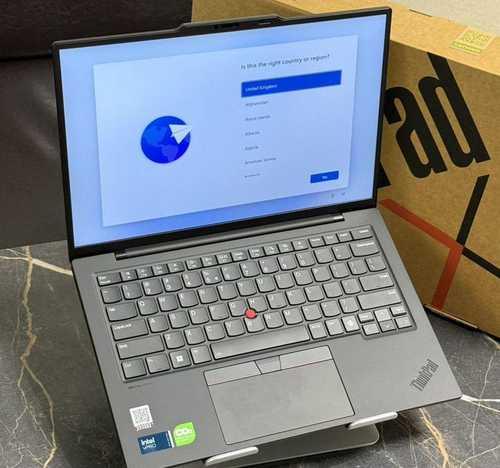 Thinkpad X1 Carbon Gen12 Ultra7 165U/32gb Ram