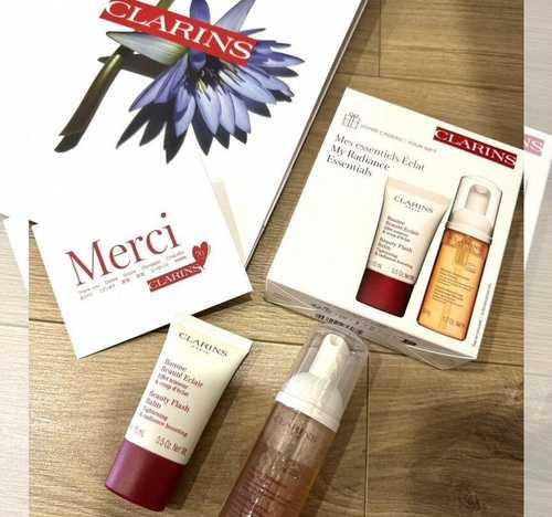 Clarins набор косметики