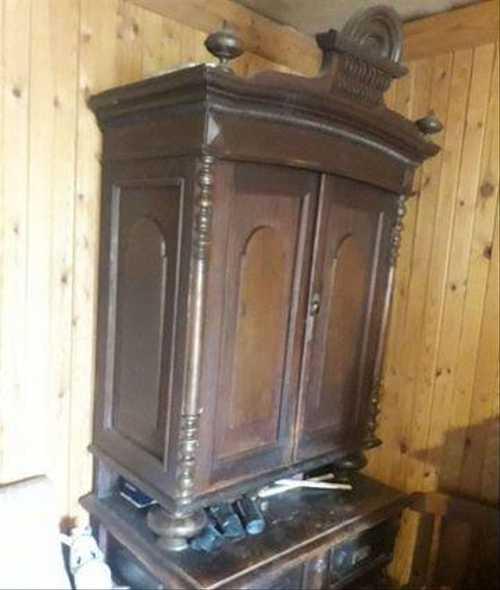 Шкаф 19 века антикварный