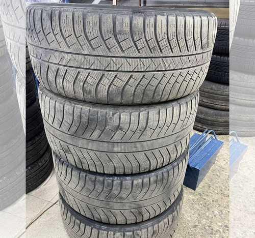 Michelin Pilot Alpin 5 SUV 265/45 R20 и 295/40 R20 106V