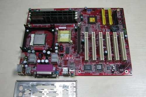 MSI 648 Max (MS-6585) S-478 + Cel 2000MHz + 768MB