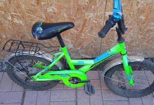 Велосипед детский, один синий, другой зелëный