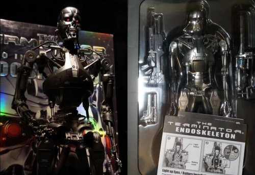 HOT toys MMS033 terminator 2 – endoskeleton Т-800